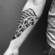 Tätowiererin Berlin: Mandala, Blackwork, Maori Tattoos, Polynesischer Stil